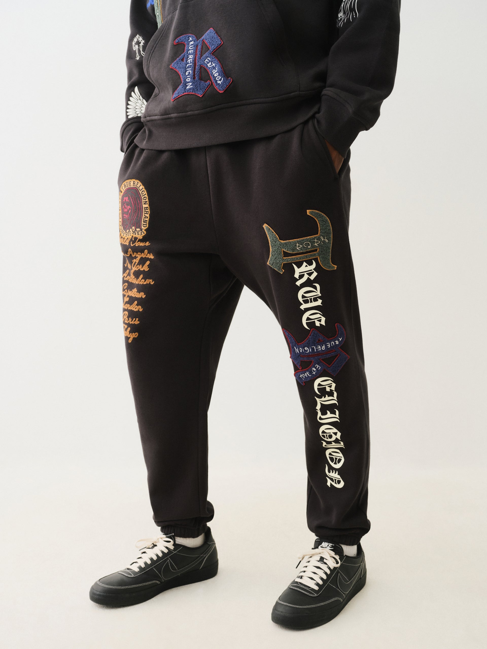 True Religion Patch Embro Jogger Jet Black – AL Capone Premium