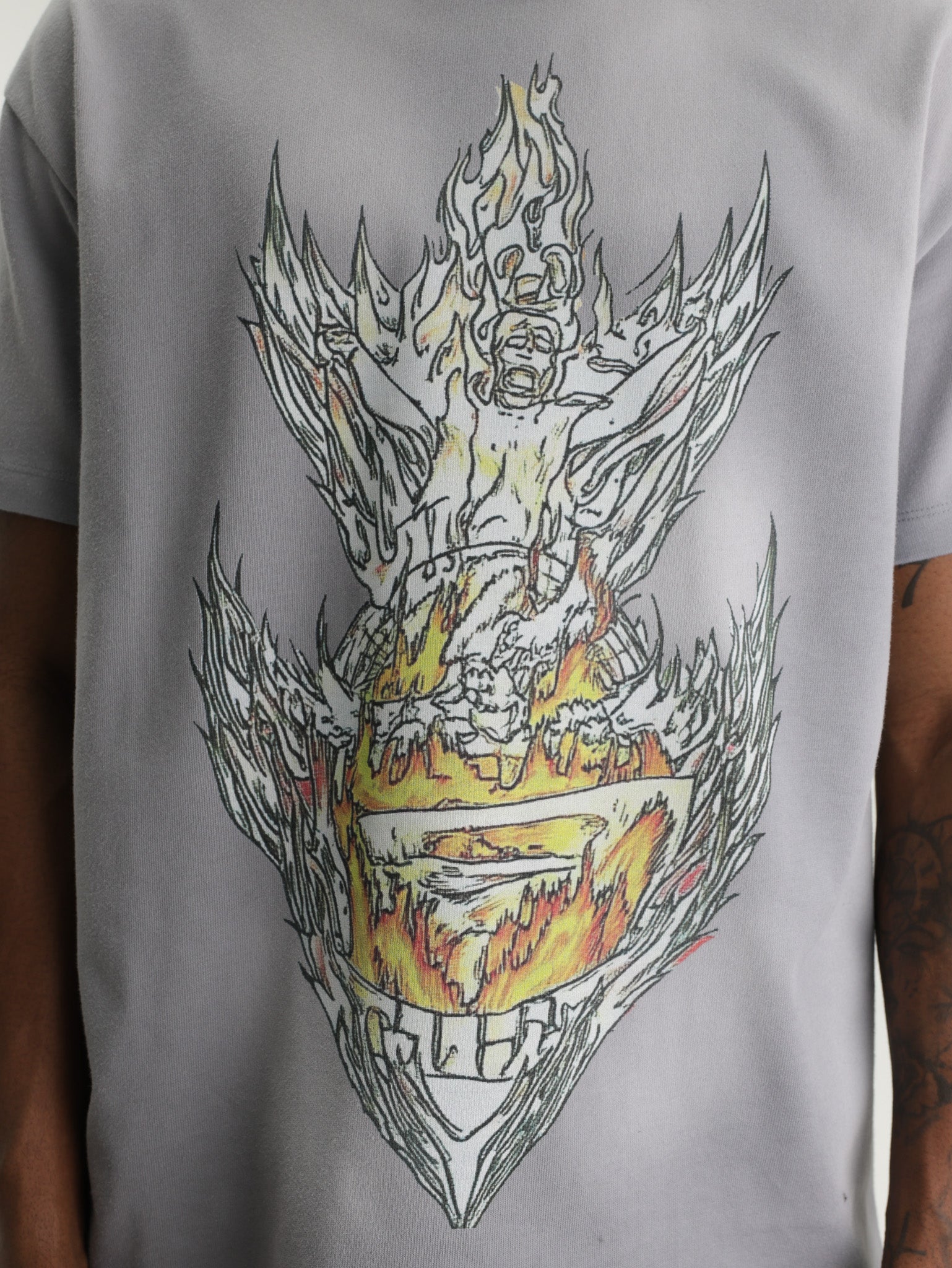 Who Decides War T-Shirt Engulfed Memories Jersey Vintage Grey - AL ...